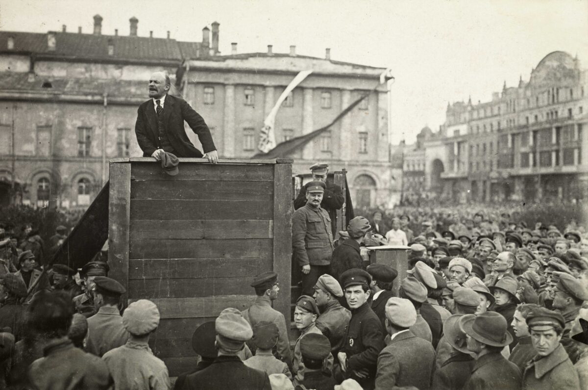 War Lenin ein Campist? – ak analyse & kritik