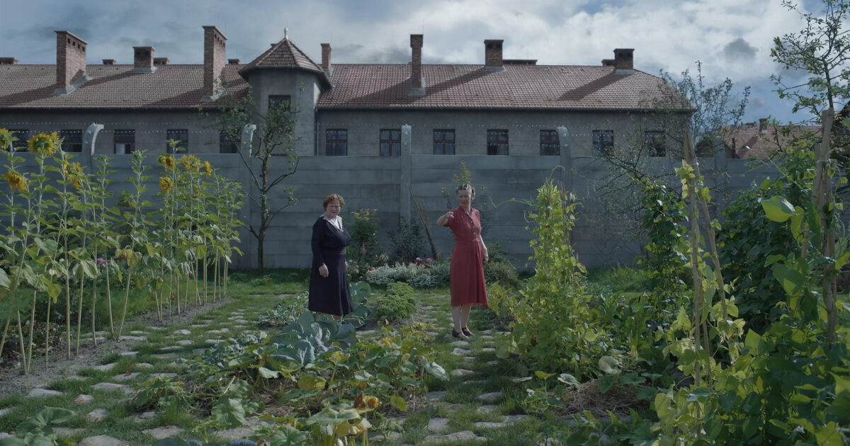 Zunenshtraln über Auschwitz - ak analyse & kritik ak analyse & kritik