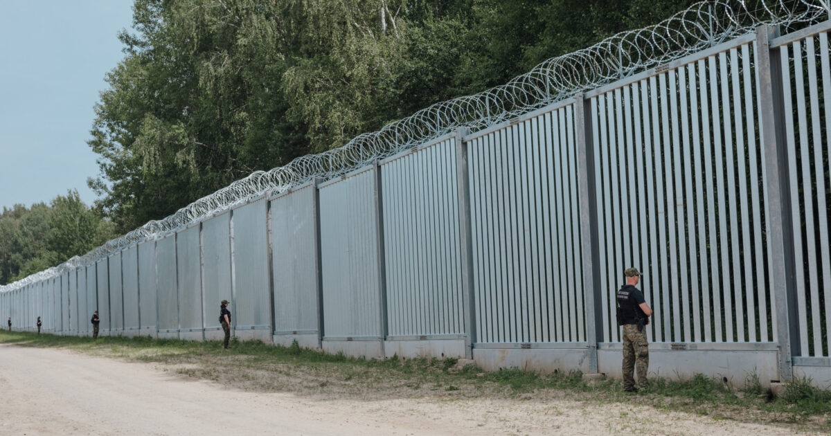 Fünf Jahre für Solidarität - ak analyse & kritik ak analyse & kritik